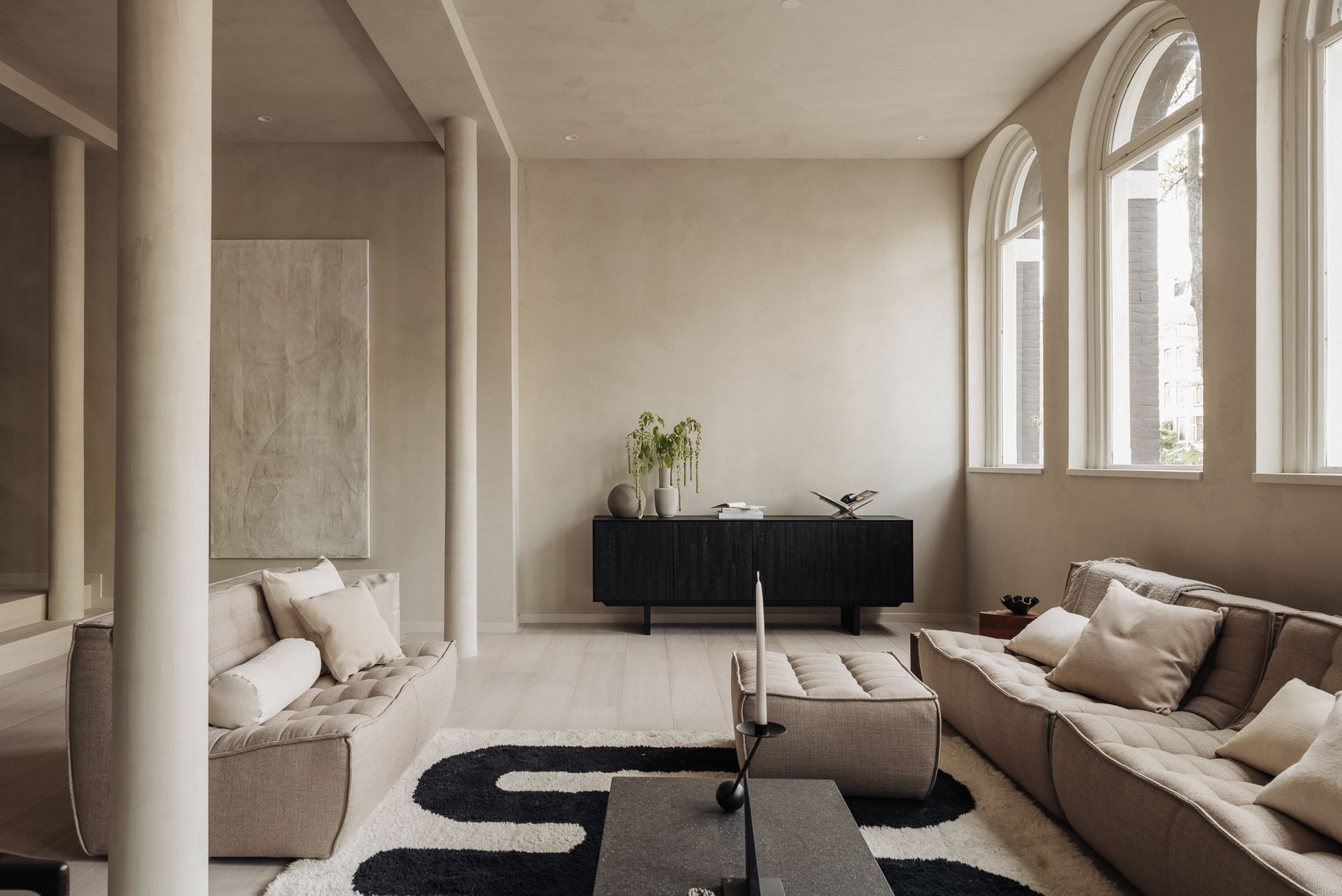Furniture rental for professionals | Live Light