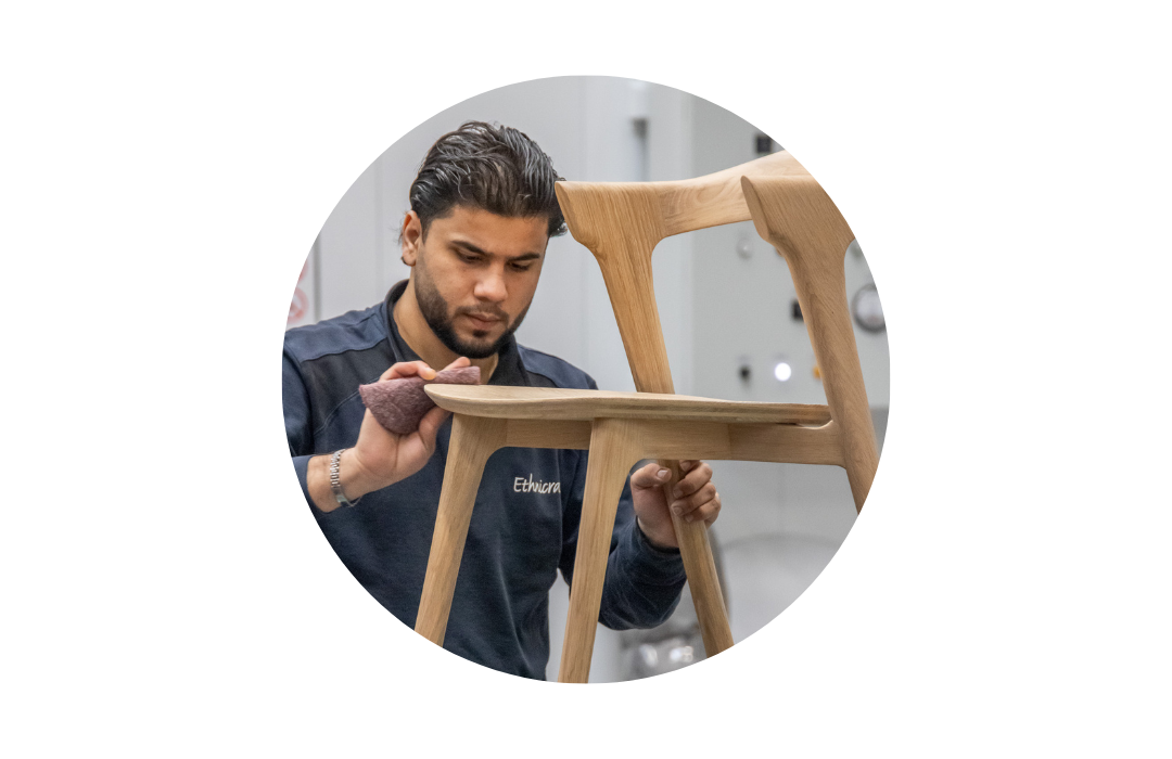 Live Light | Your circular furniture subscription