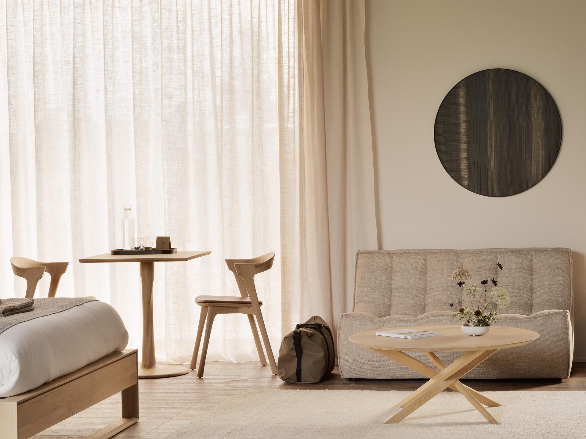 Live Light | Your circular furniture subscription
